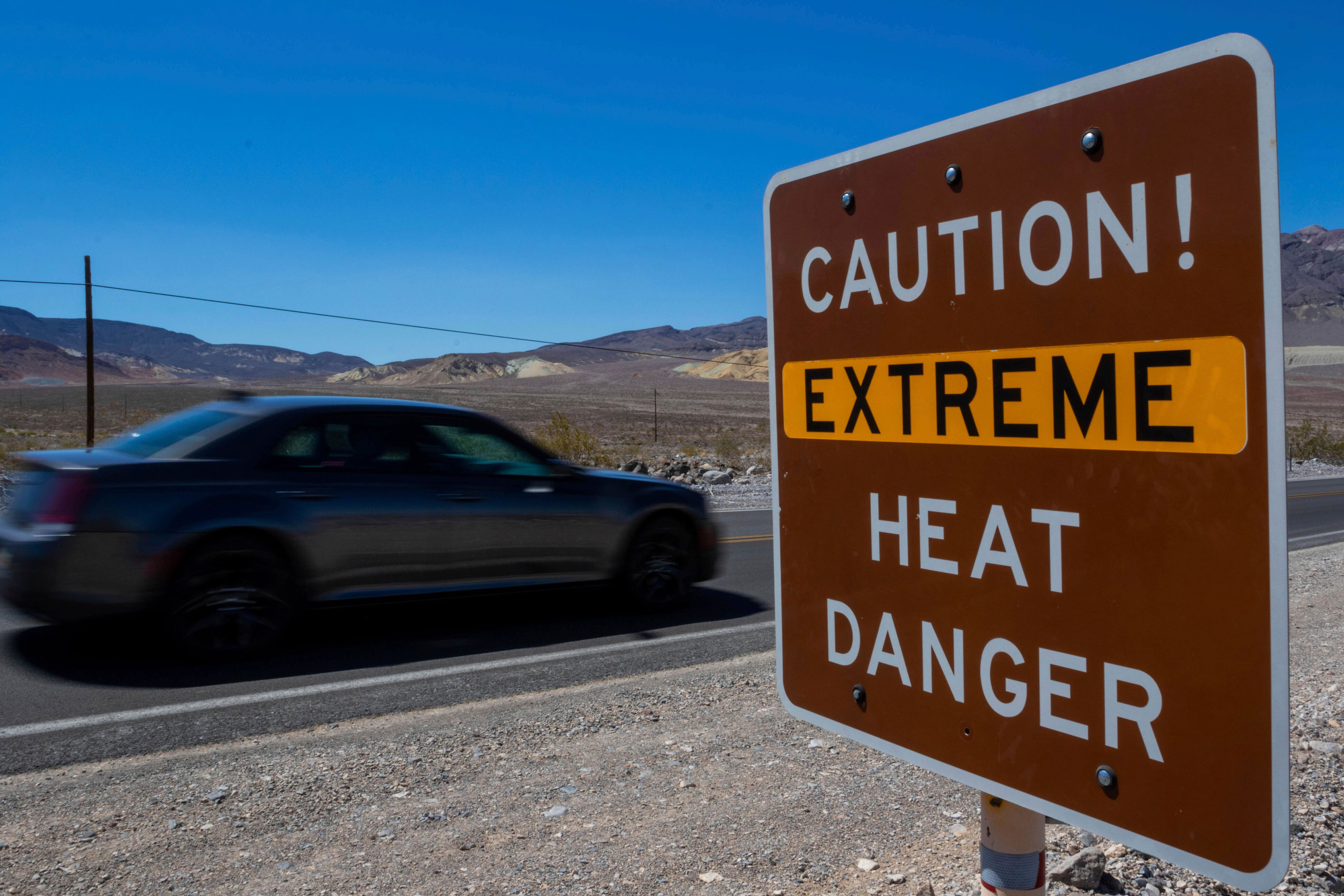 Hiking trails along Lake Mead closed during extreme heat warning