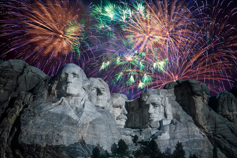 Mount Rushmore brings back fireworks for the first time since 2020