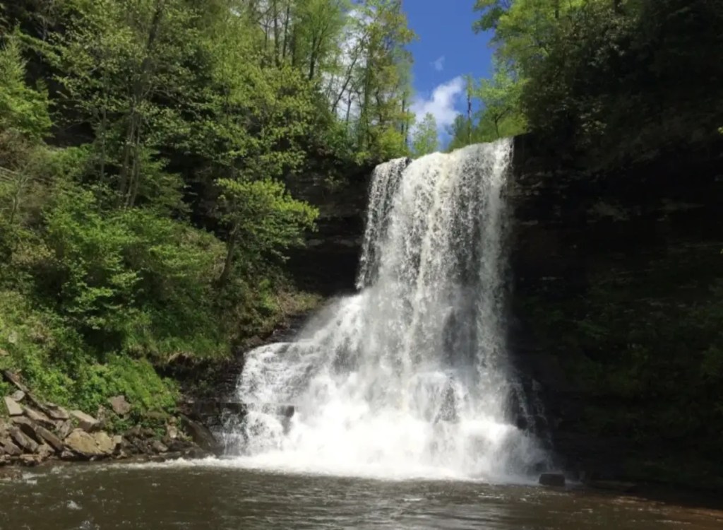12 breathtaking waterfalls in Virginia (including several hidden gems)