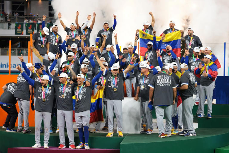 Venezuela team gets biggest share of $37M WBC prize pool