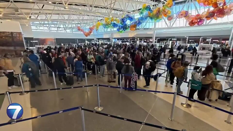 Problems get worst at airports across the country as TSA employees ...