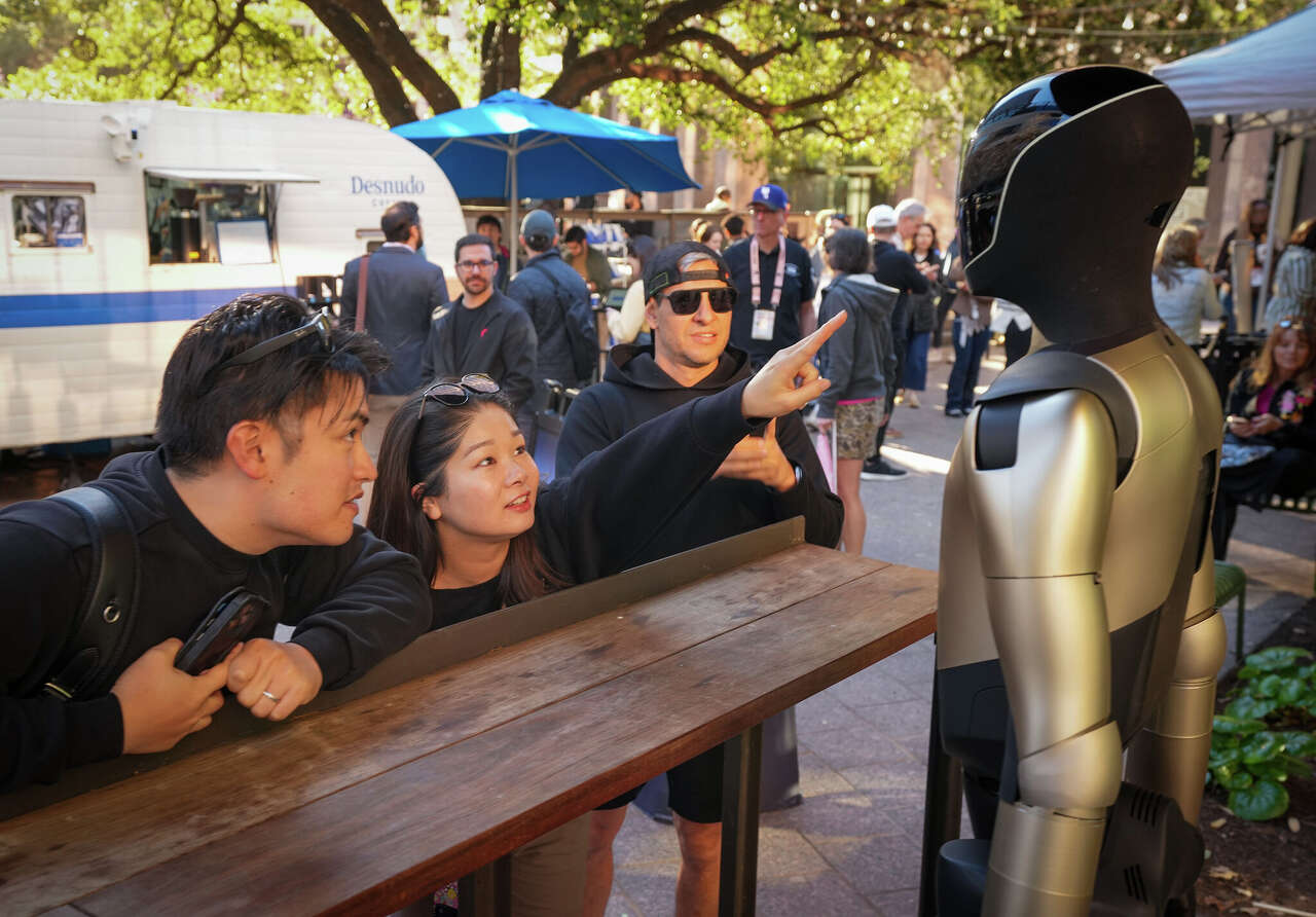 New Austin-area construction highlights Tesla's Optimus robot ambitions