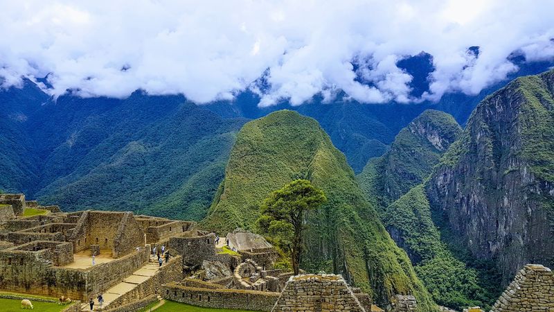 15 awe-inspiring ancient ruins across the world