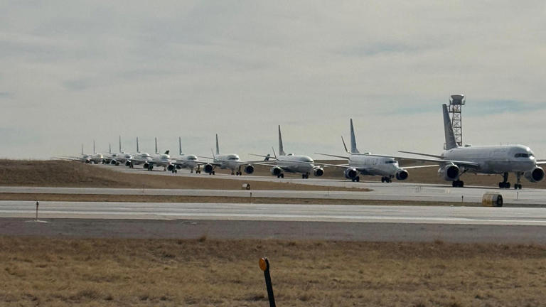 Power restored after outage impacts flights at Denver International ...