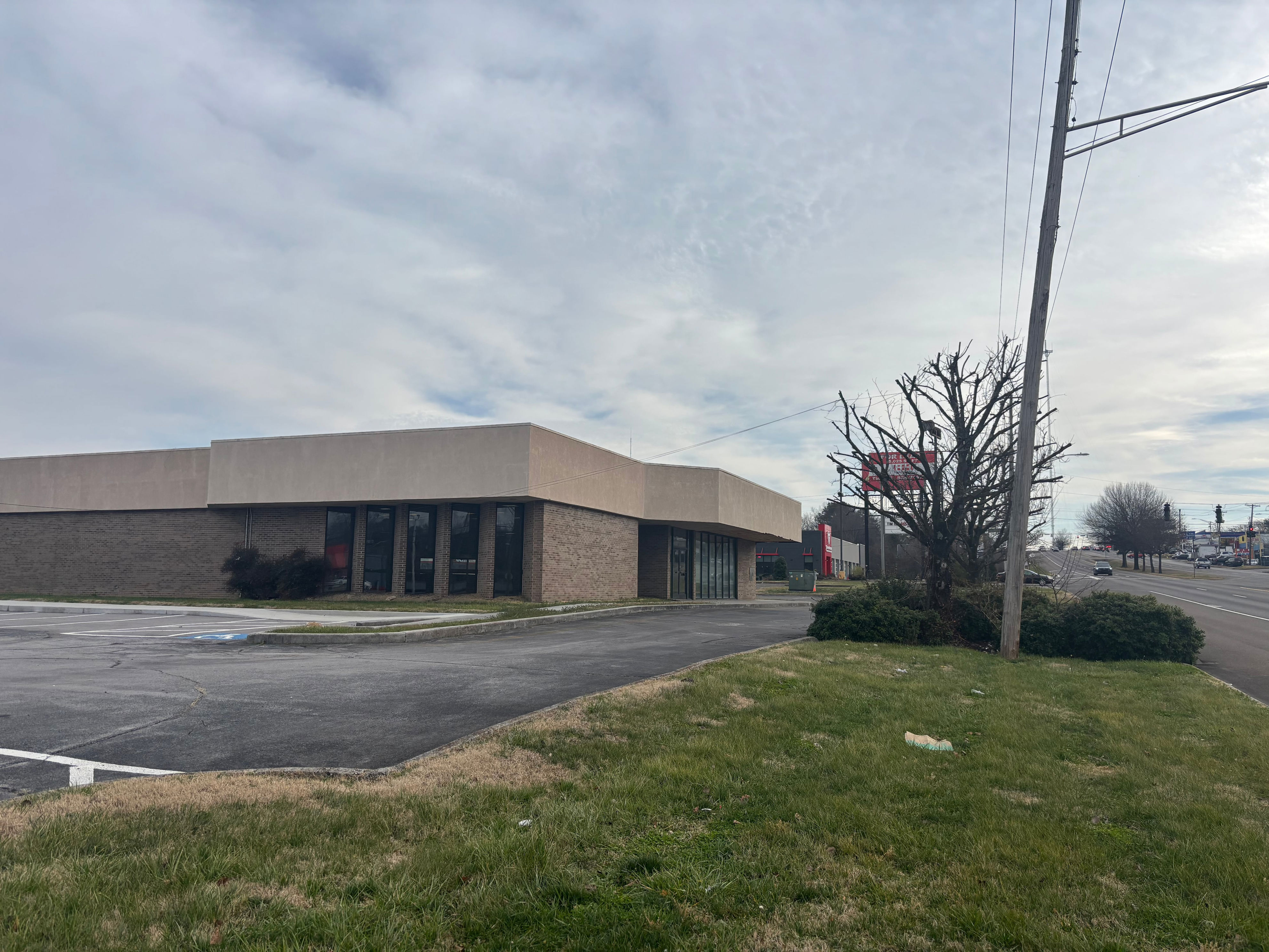 Knoxville City Council denies appeal to overturn CareCuts zoning exemption