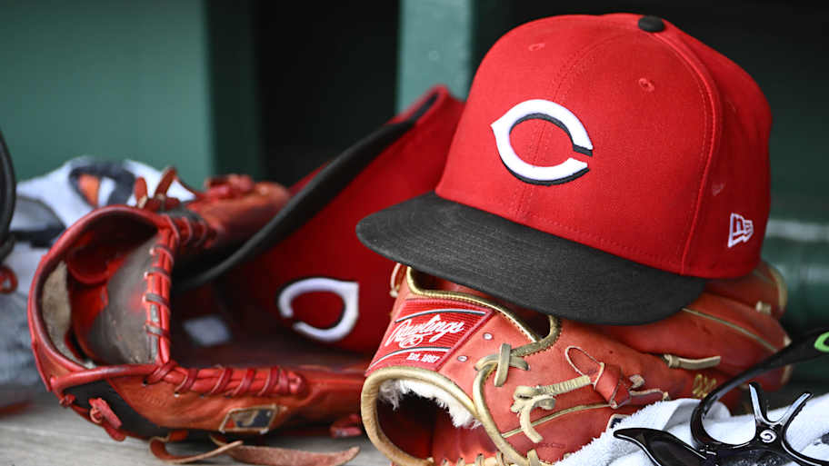 Cincinnati Reds' spring breakout roster revealed: Four prospects to ...