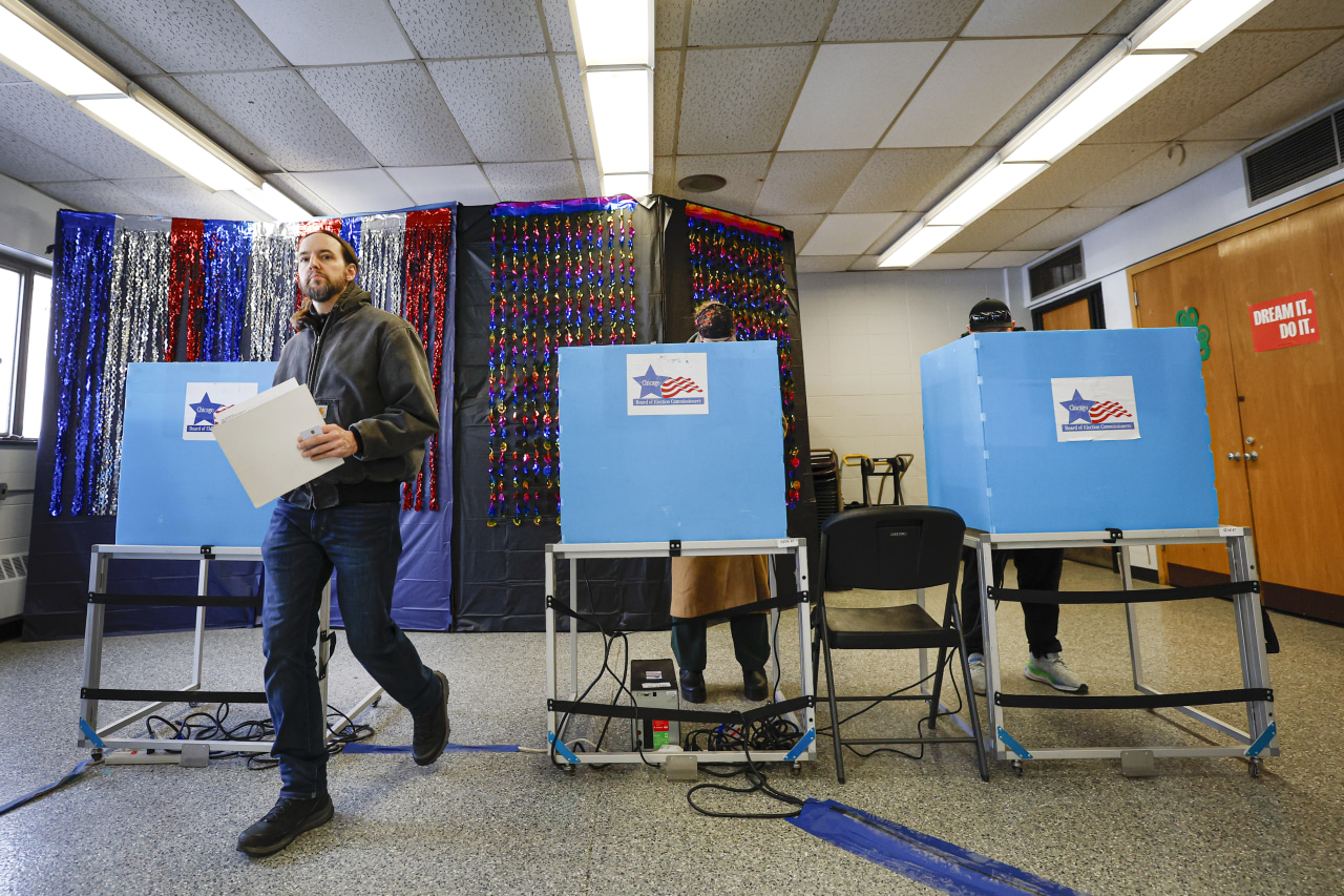 How March’s early primaries are shaping the midterms