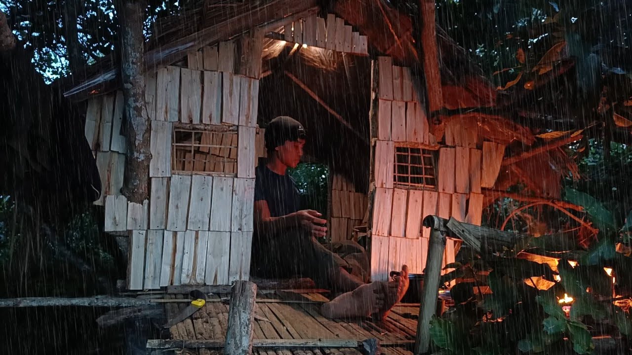 Menemukan makanan di hutan liar