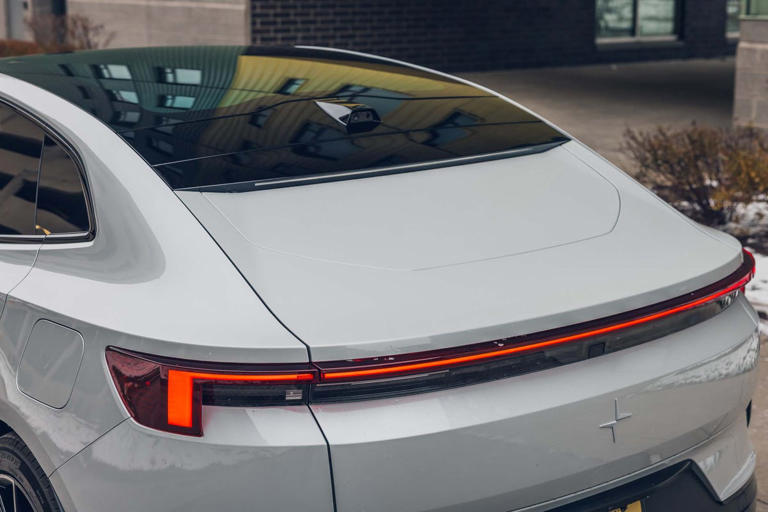 2026 Polestar 4 long range dual motor test: Camera obscura
