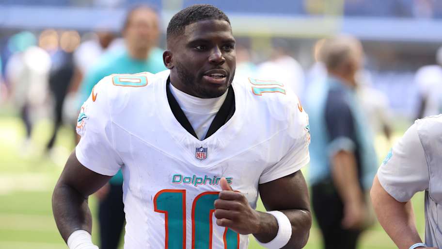 Tyreek Hill linked to MVP quarterback with top landing spots