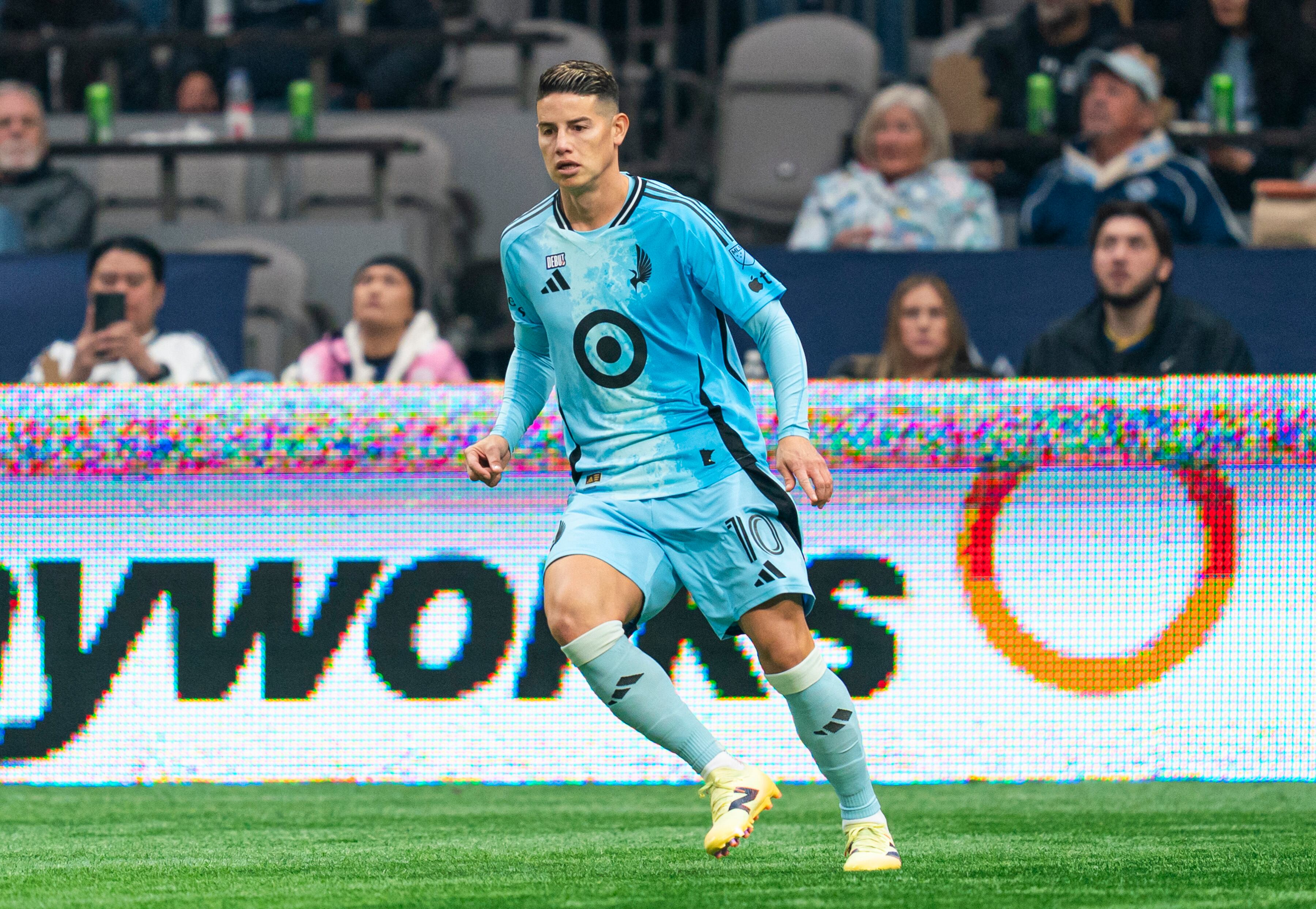 James Rodríguez volvió a sumar minutos en el empate de Minnesota United ...