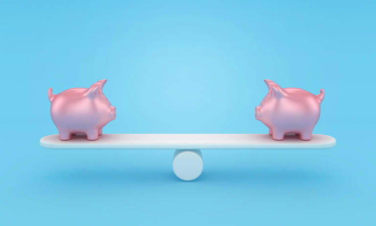 $100,000 CD vs. $100,000 money market account: Here's which can earn ...