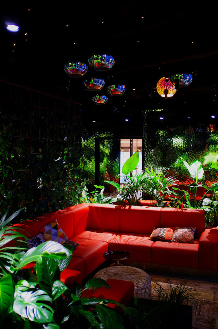 7 impressive high-end decorations (and 7 that go too far)