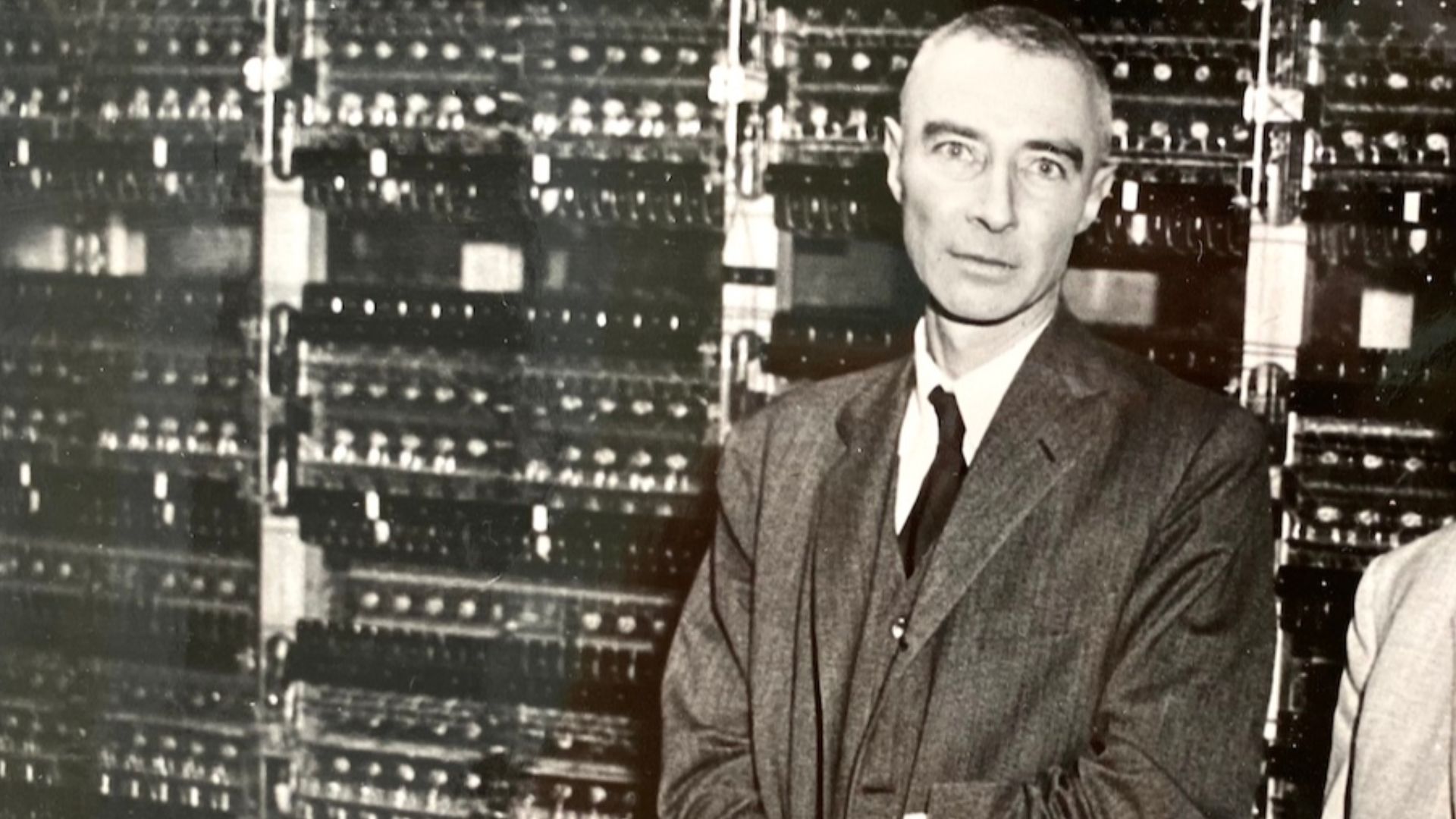 Oppenheimer invented war’s ultimate weapon, but couldn’t stop his ...