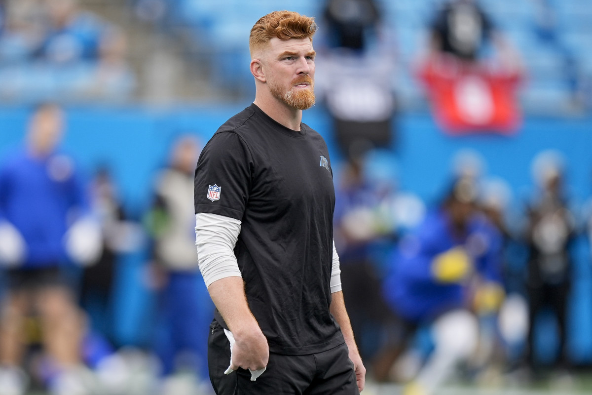 Eagles trade for 3-time Pro Bowl quarterback