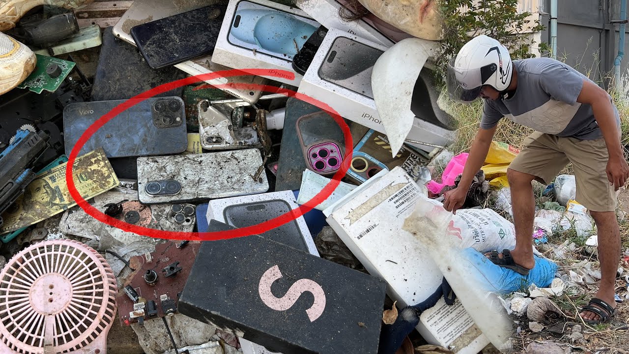 Rebuilding discarded smartphones