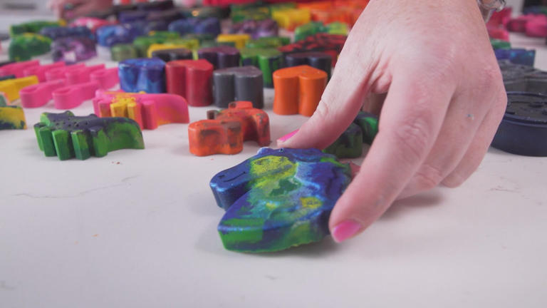 UW Health doctor creates adaptive crayons for people with disabilities