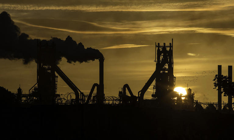 Great British steel 'fiasco': Labour signals end of virgin steel ...