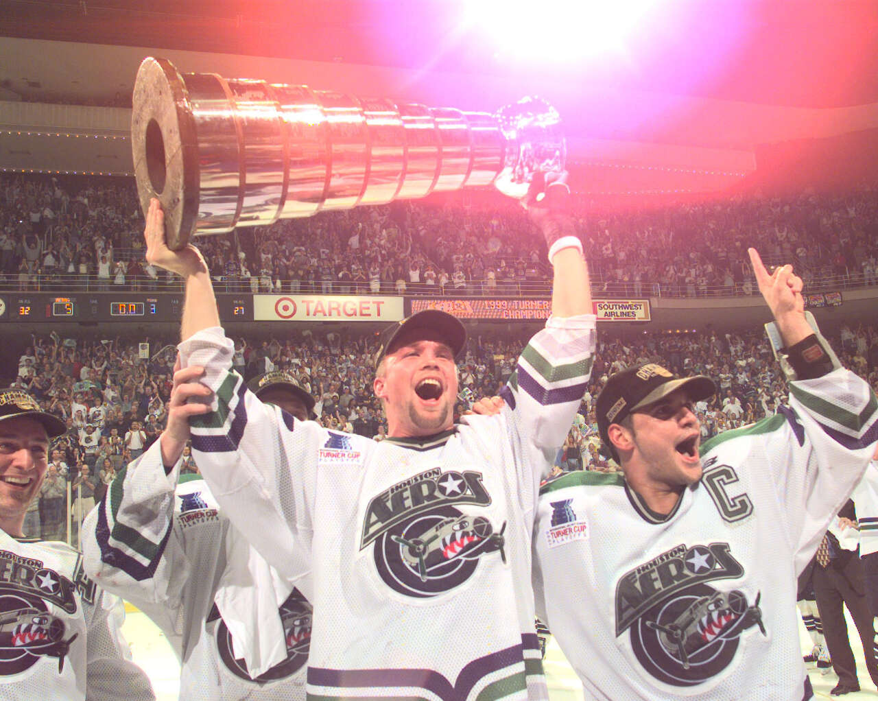 Pro hockey comes to Houston as NAHL club relocates from Iowa