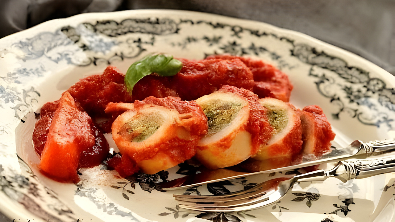 Calamari ripieni al sugo: ricetta siciliana tradizionale facile e saporita