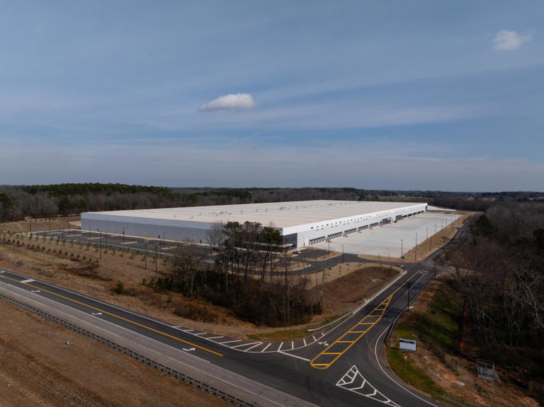 Georgia city cuts off water to planned ICE detention mega center that ...