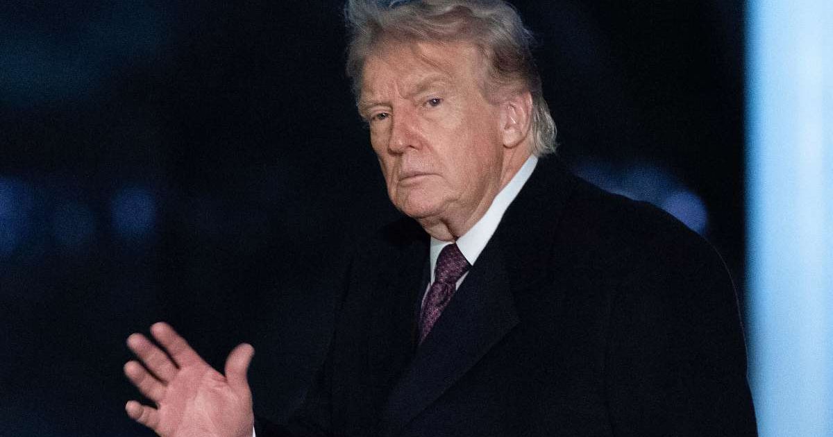 White House registers 'Aliens' domain after Trump vows to release UFO ...