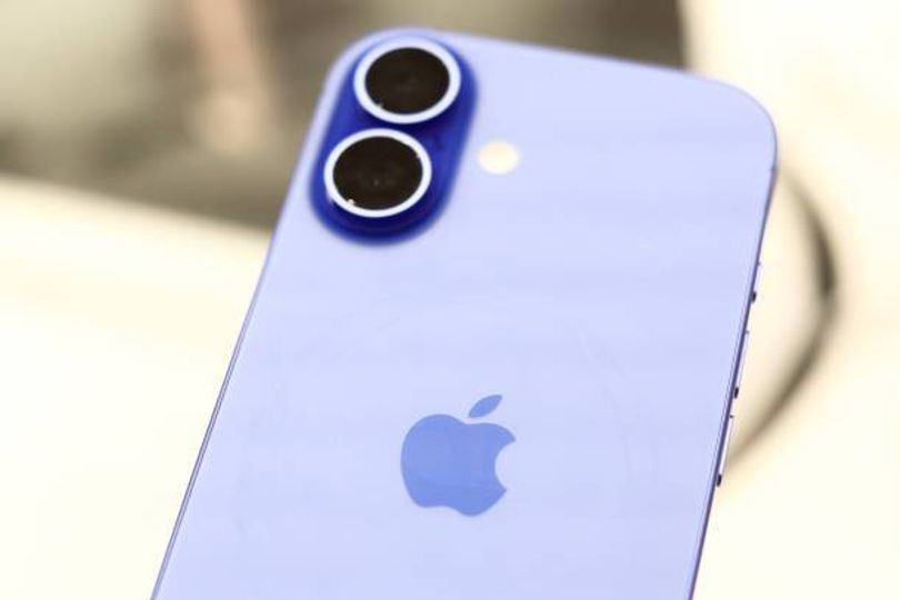 Apple issues urgent update warning to iPhone users after hacking ...