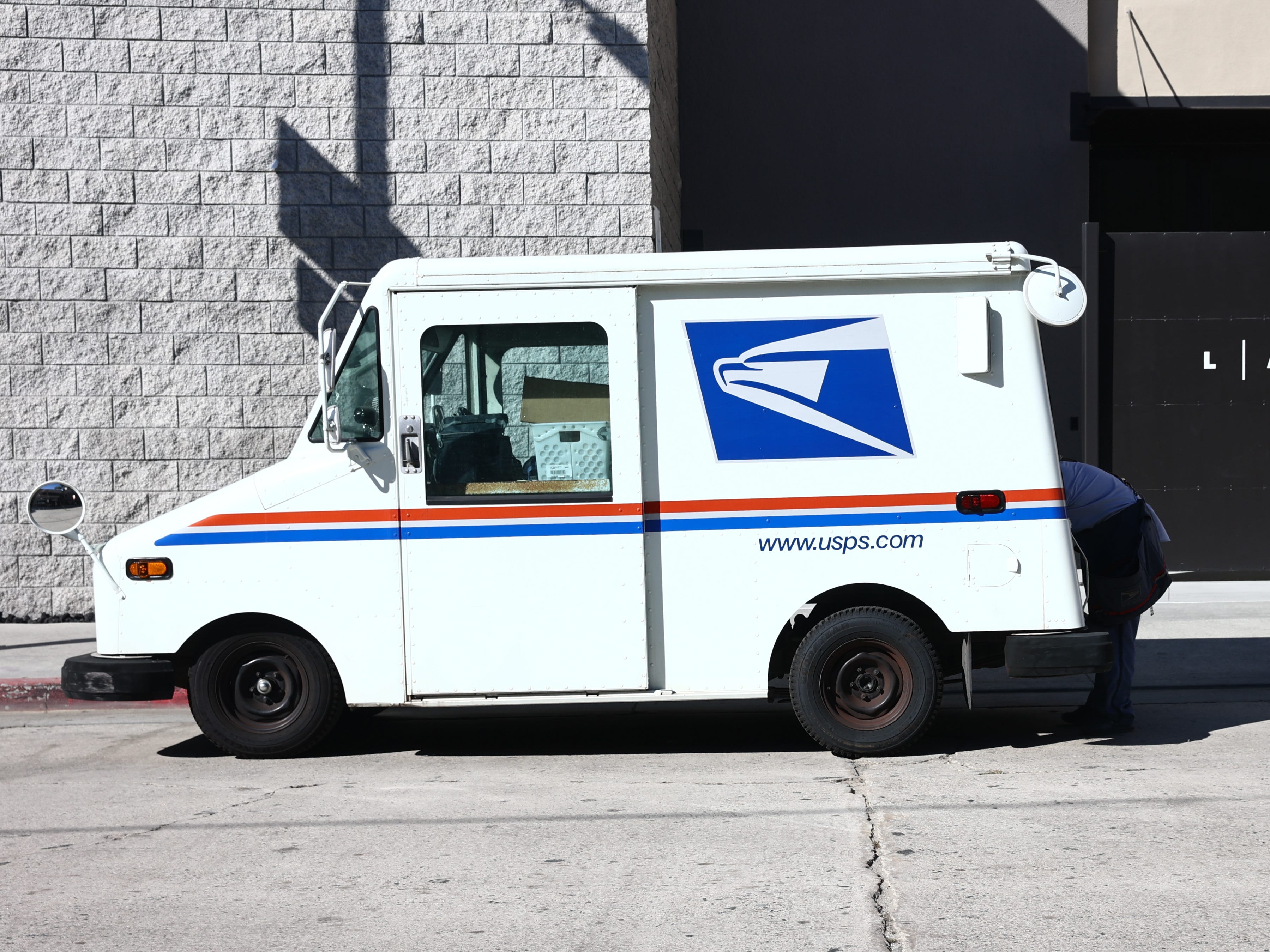 The USPS is nearing a financial breaking point, postmaster general ...