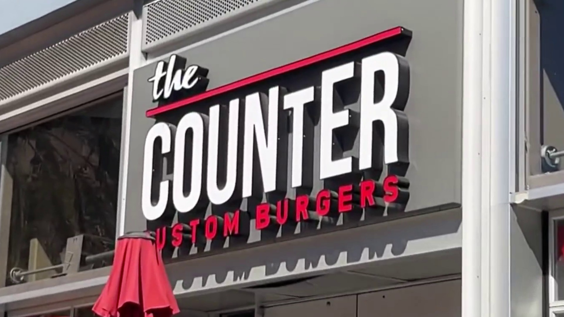 Popular restaurant in San Jose's Santana Row closes due to cockroach ...