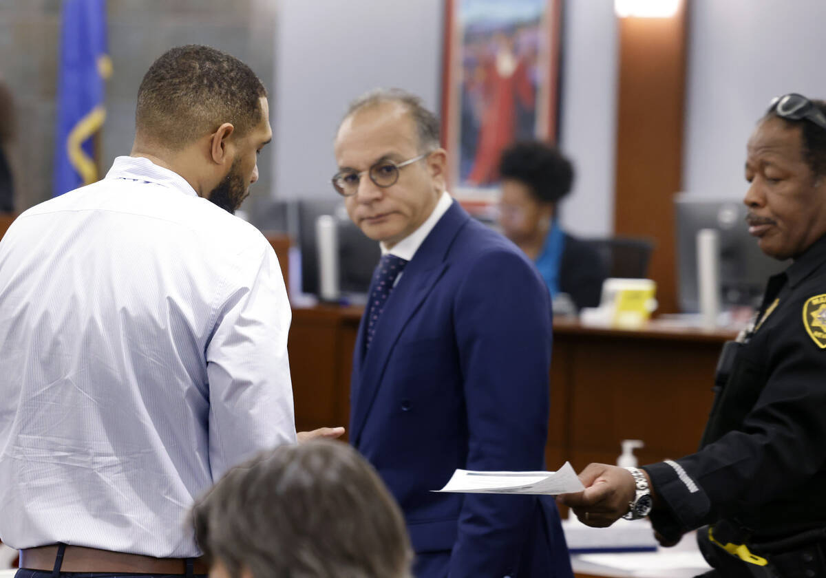 Man who pretended to be attorney in Las Vegas pleads guilty