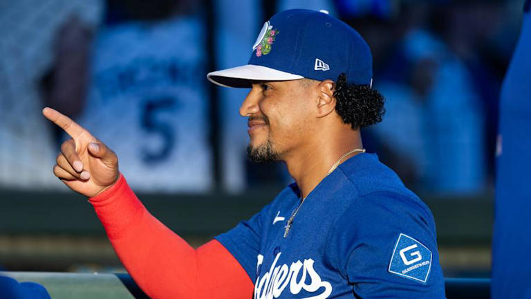 Dodgers make telling roster decision with Santiago Espinal