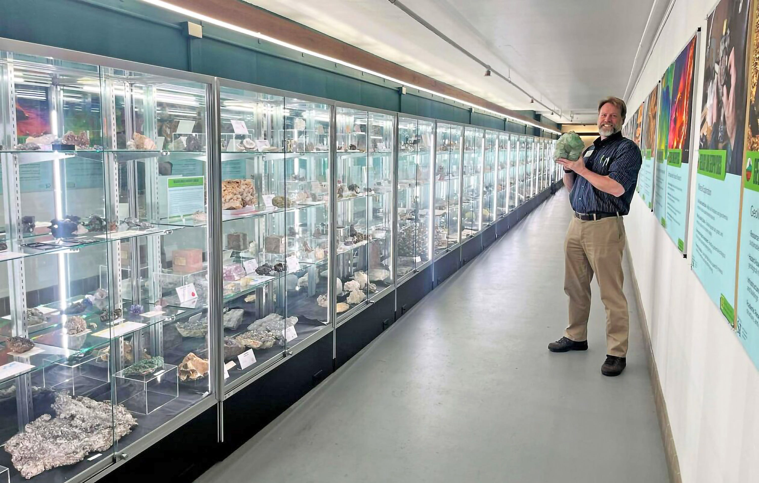 Updated displays at Missouri S&T museum showcase mineral brilliancy