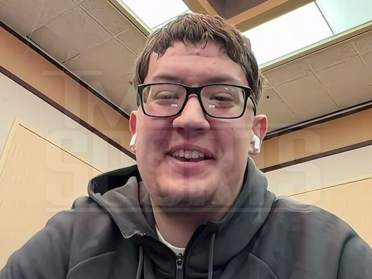 Viral NCAA basketball star Robbie Avila picks 'Cream Abdul-Jabbar' as ...