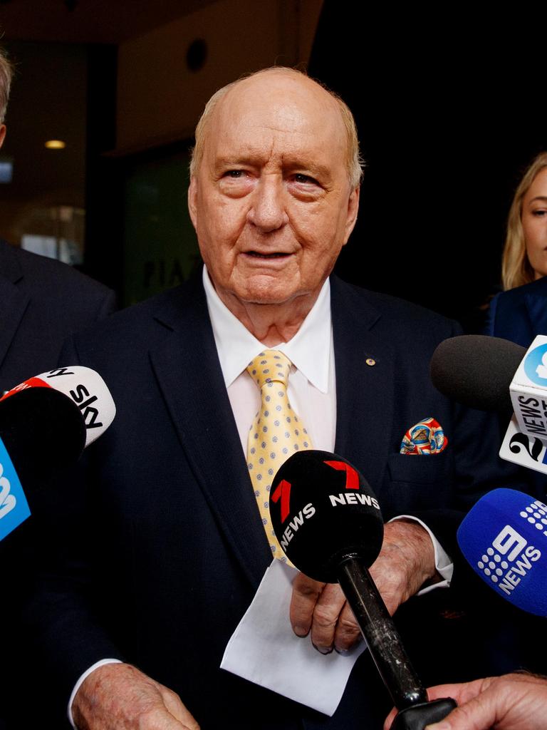 Jones seeks key information from accuser