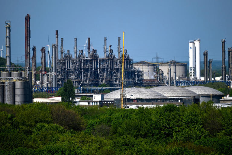 BP to sell German refinery as streamlining efforts continue