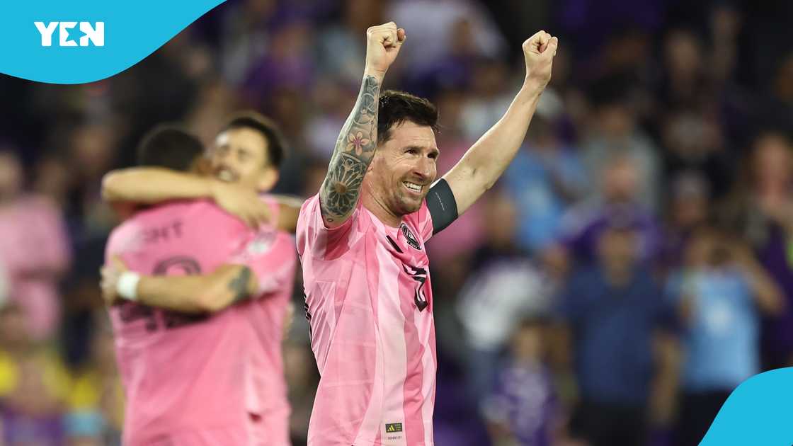 Lionel Messi reaches 900 career goals, matching Ronaldo's record