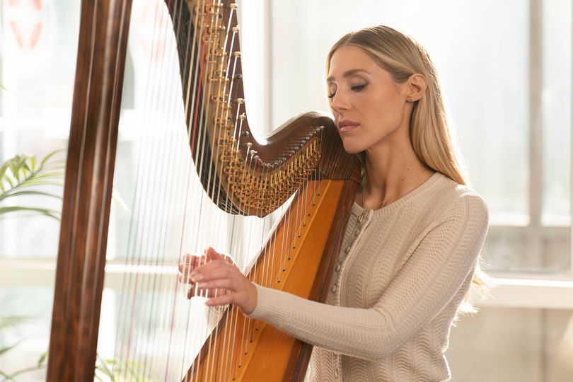 Scrubs harp player actress named as fans praise 'best ever' guest star