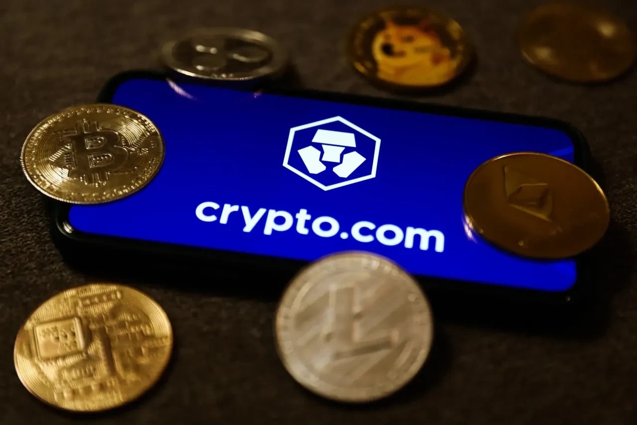 After Jack Dorsey’s Block, Crypto.com cuts jobs in AI push targeting ...