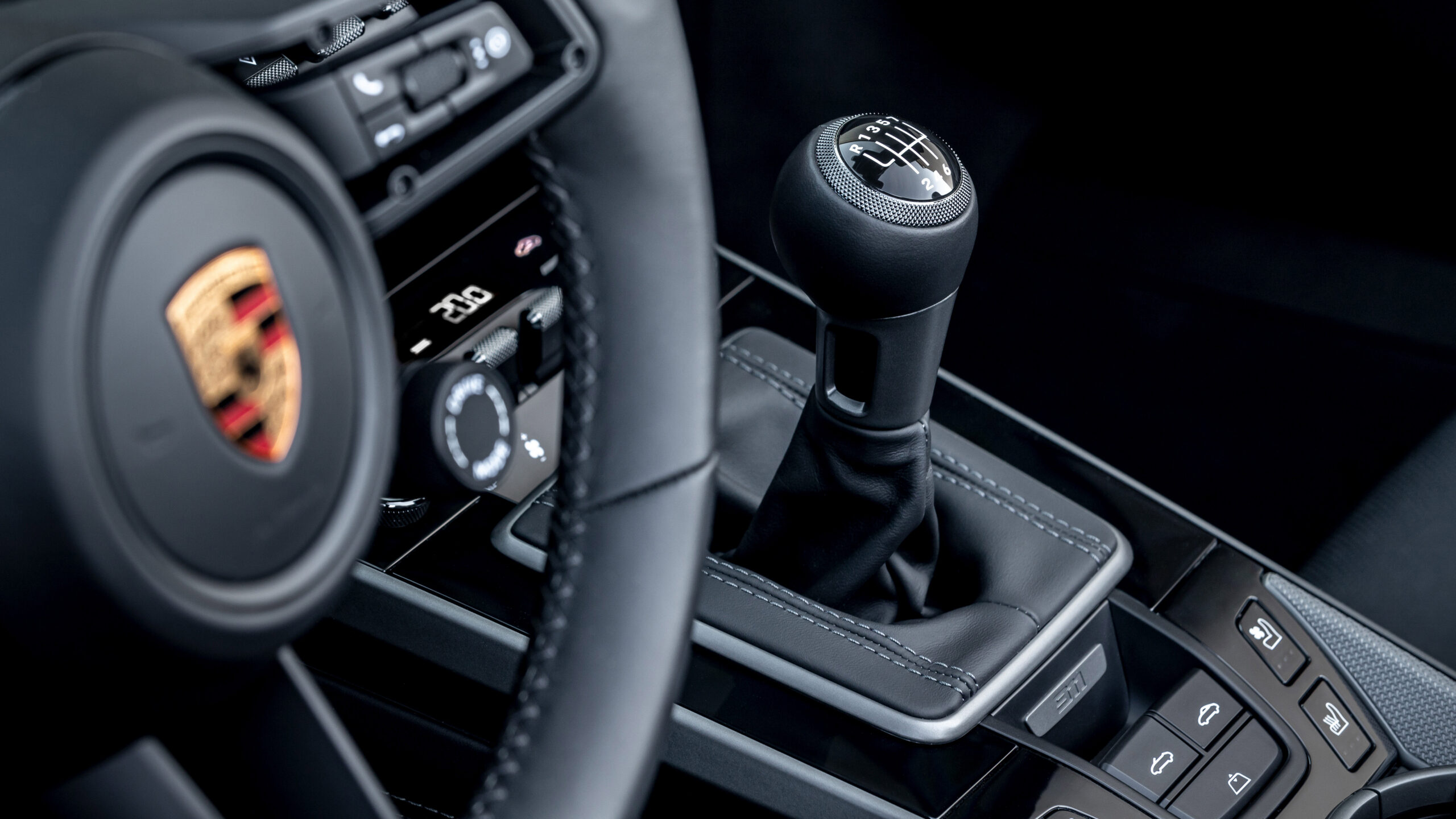 Porsche wants to save the manuals with shift-by-wire technology