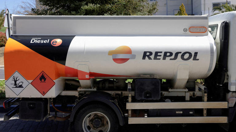 Cómo conseguir el descuento de 40 céntimos de Repsol en gasolina: pasos ...