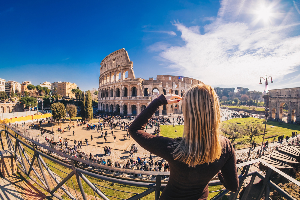 14 sightseeing hacks that annoy locals