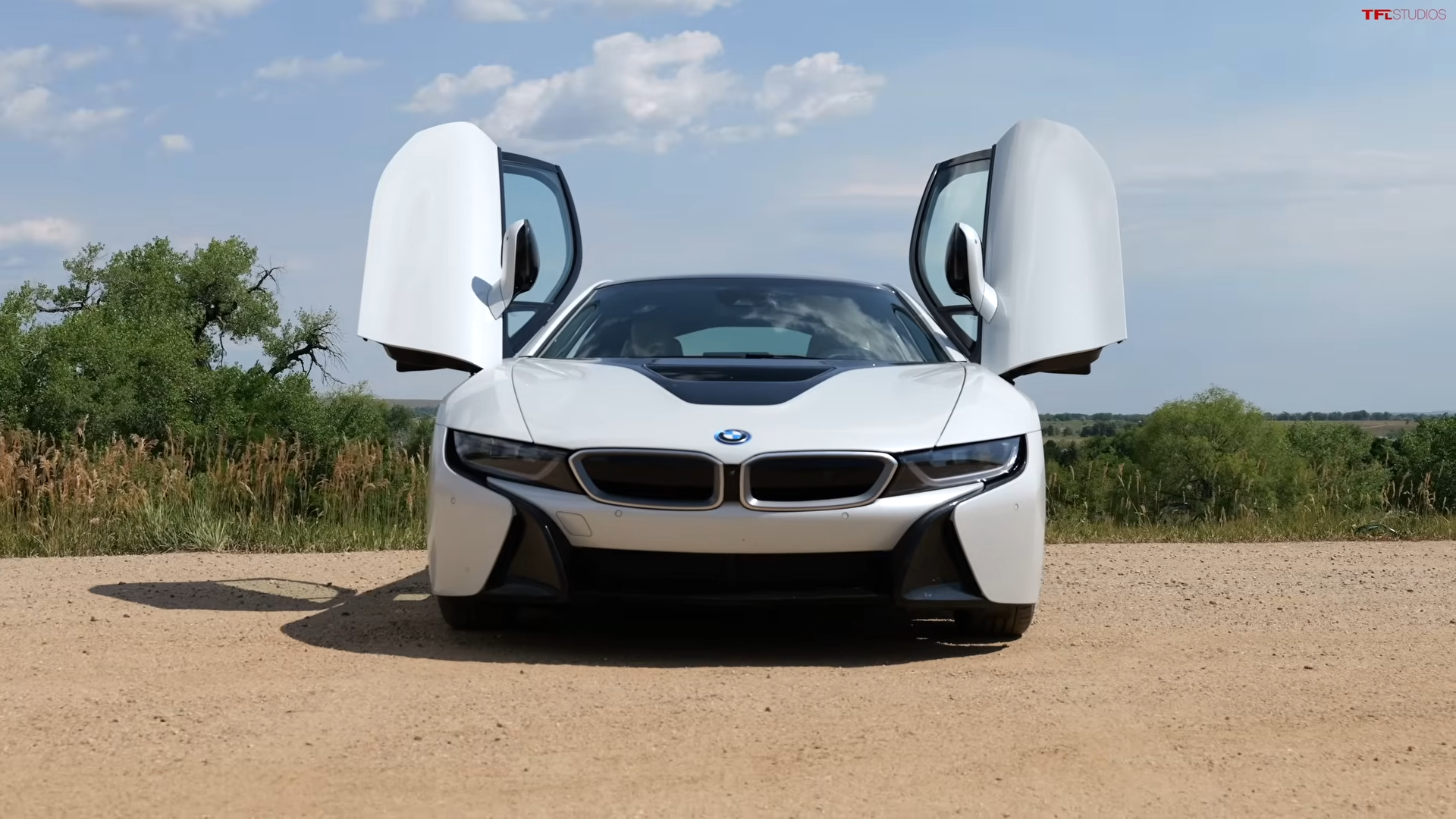 Living with a BMW i8 for 1 year