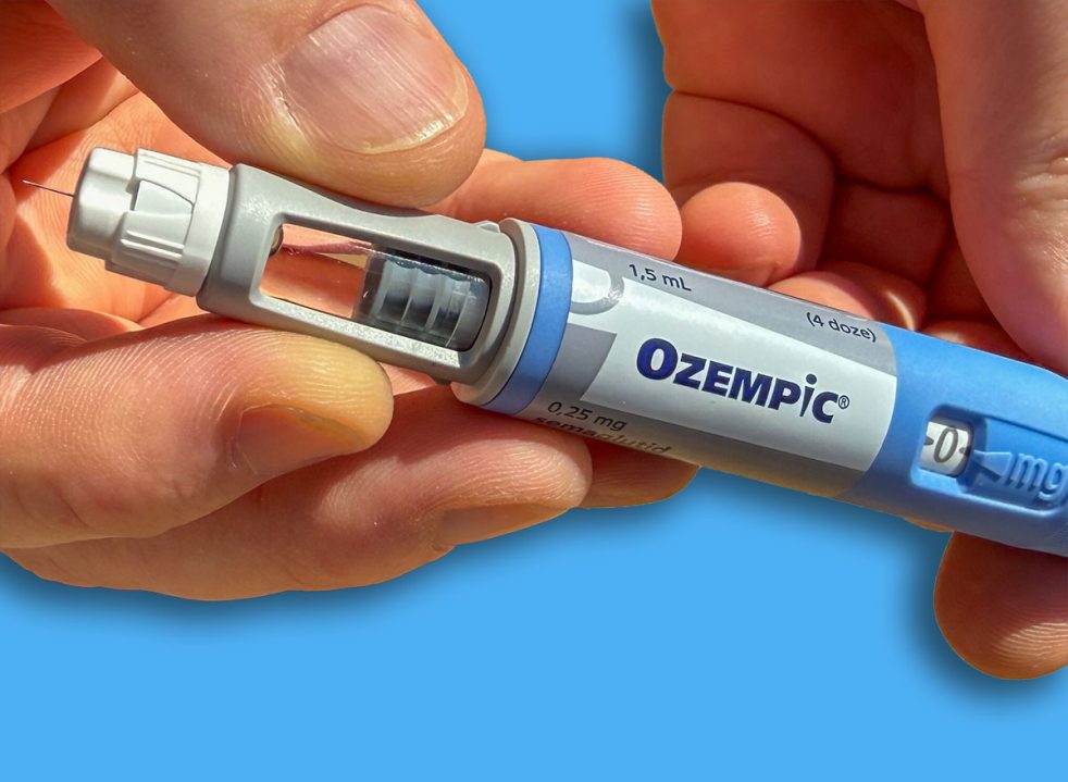 I'm a doctor who treats Ozempic patients and these are 3 signs your ...