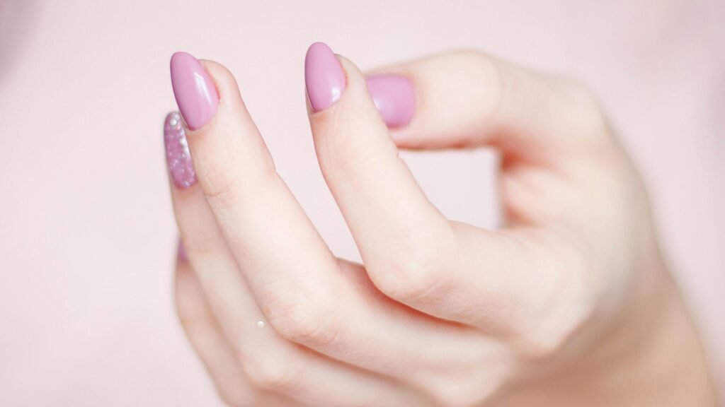 Mother-of-pearl nails are 2026’s chicest manicure trend