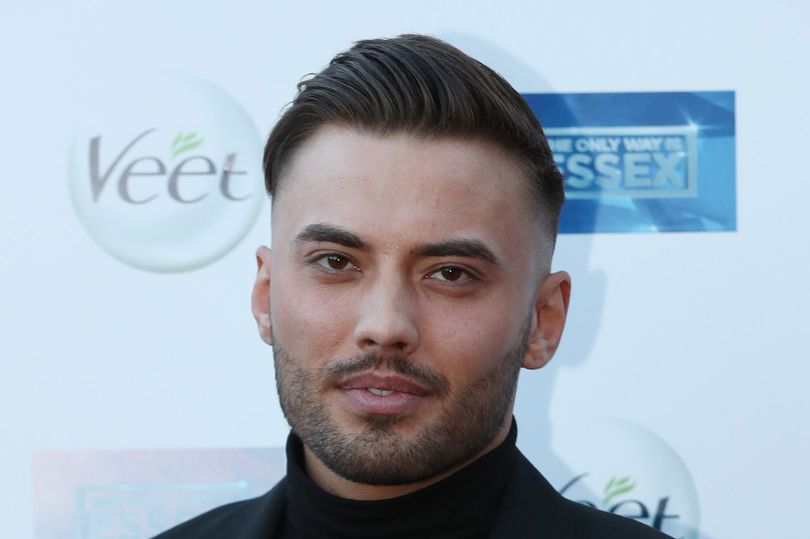 ITV's Jordan Wright dead: TOWIE star, 33, dies in Thailand as tributes ...