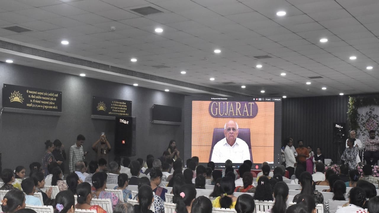 Gujarat CM launches Porbandar development works worth over Rs 413 cr