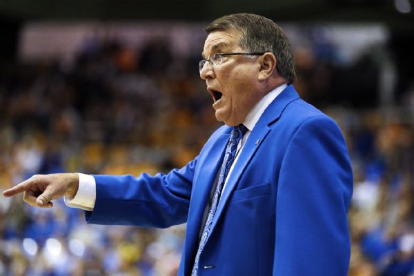 Middle Tennessee women's hoops coach Rick Insell to retire