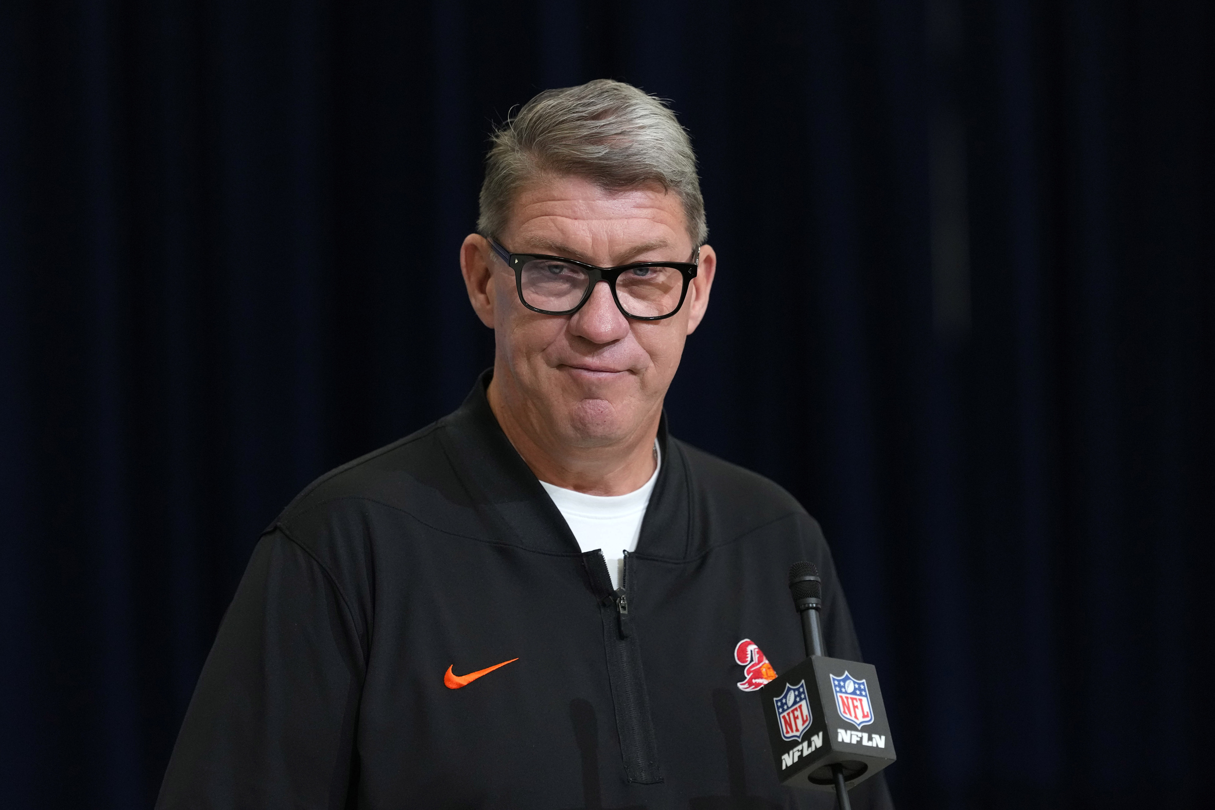 Buccaneers GM Jason Licht opens up about Trey Hendrickson rumors
