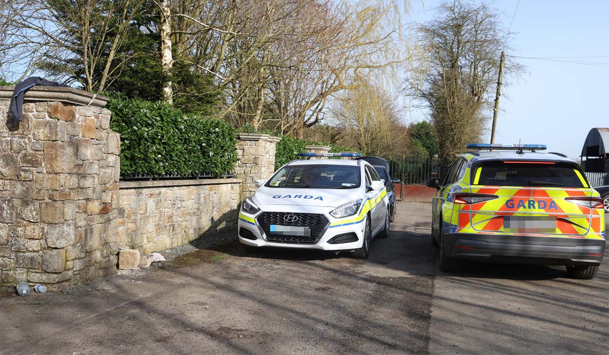 Demolition gets underway on mansion at centre of 20 year planning row ...