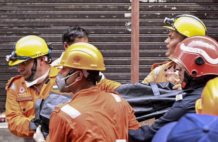 Delhi: 9 died of suffocation in Palam blaze, say locals